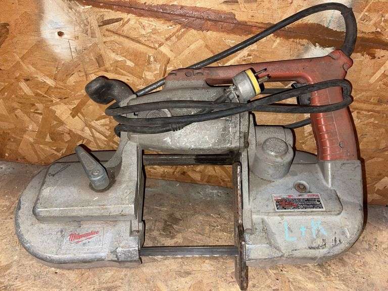 Milwaukee 6236 Deep Cut Portable Band Saw- has power - Sherwood Auctions