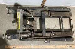 Larin 1500 lbs. Motorcycle ATV Jack - Sherwood Auctions