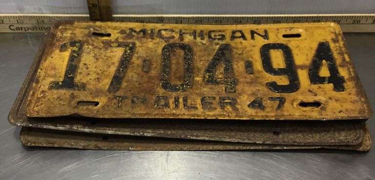 Vintage Michigan License Plates - Sherwood Auctions