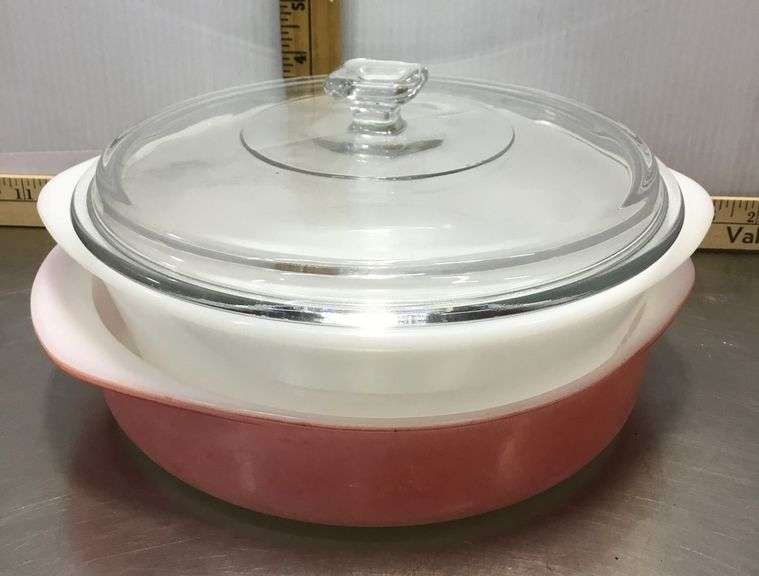Vintage Pyrex Flamingo Pink Casserole Dish & Glasbake 2 Quart Dish With ...