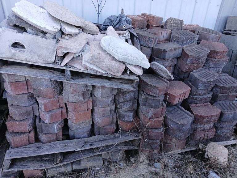 Decorative Landscape Blocks 300+ pieces - Sherwood Auctions