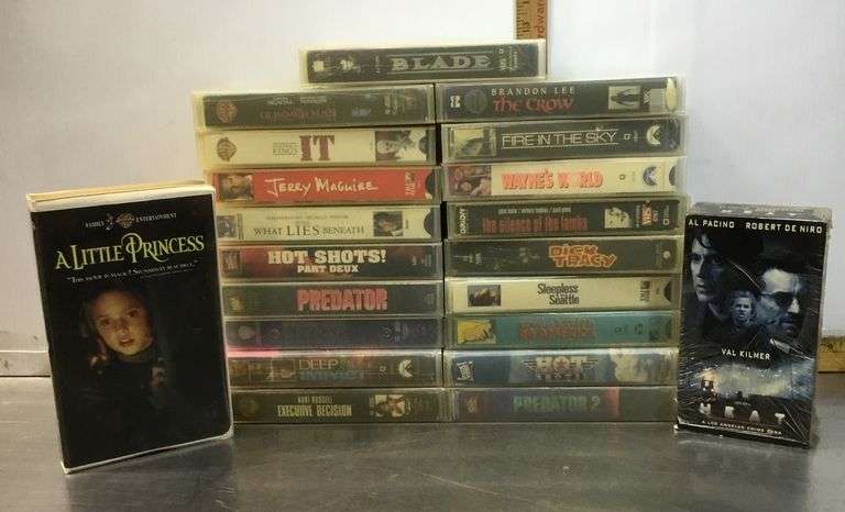 Various VHS Tapes - Sherwood Auctions