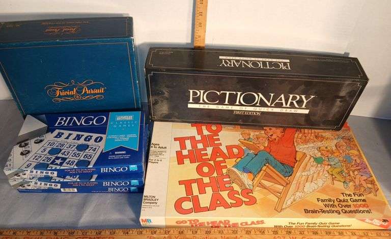 Trivial Pursuit, Bingo, Pictionary & To The Head Of The Class Vintage ...