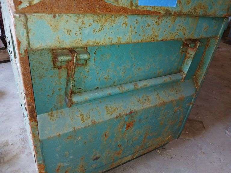 Steel 4'x2'x2' Storage Box-Lockable - Sherwood Auctions