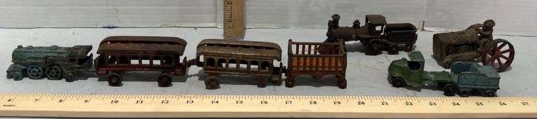1900s Cast Iron Train, Steam Engine Tractor & DieCast Truck - Sherwood ...