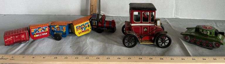Tin Press 1950s Car, Vintage Japan Tin M.60 Army Tank & Tin Train ...