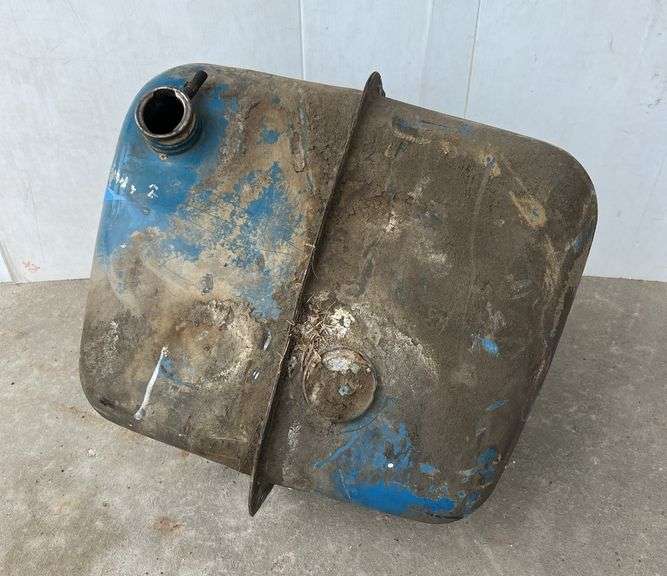 Tractor Fuel Tank - Sherwood Auctions