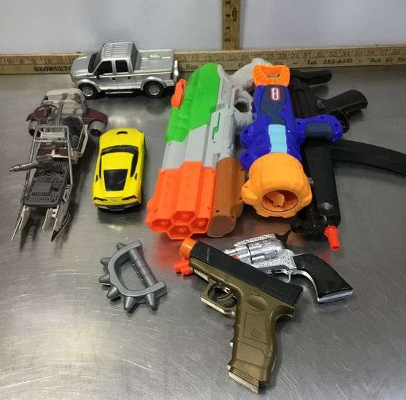 Miscellaneous Toy Guns and Cars - Sherwood Auctions