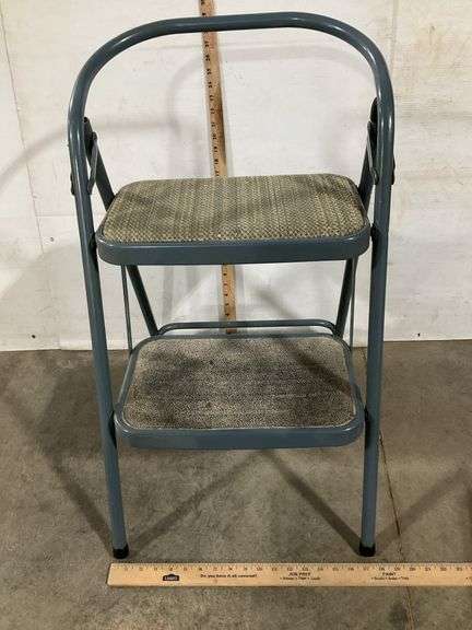 Samsonite Study Fold Up Step Stool - Sherwood Auctions