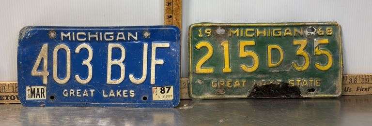 Michigan License Plates - Sherwood Auctions