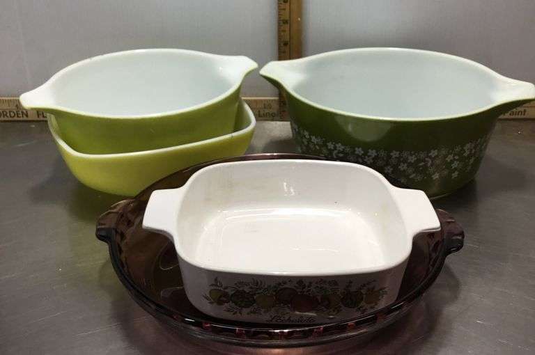 Pyrex Yellow 515B-025 Square Bowl, Vintage Pyrex 474-B Spring Blossom ...