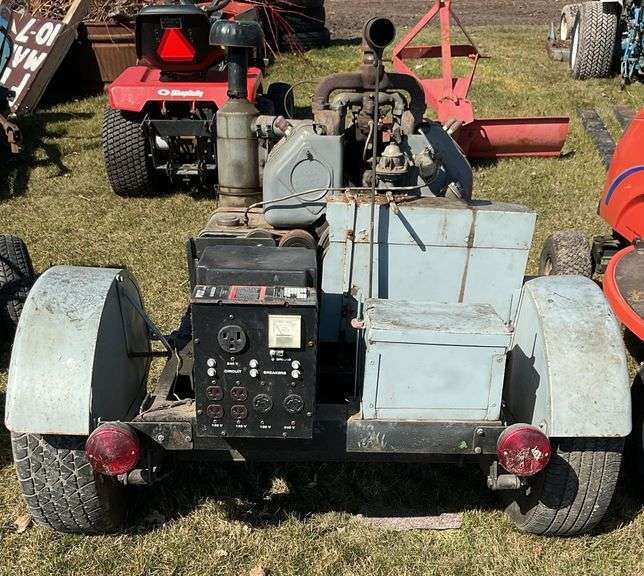 Wisconsin 4 Cylinder Gas 10,000 Watt Generator Seller Advised Runs ...