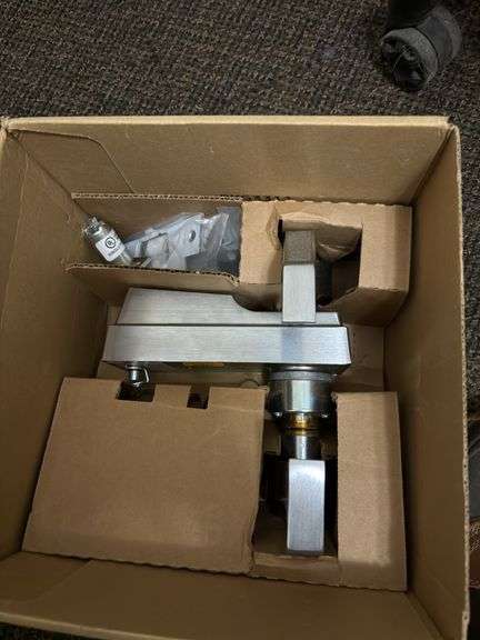 Simplex L1000 Series Metal Door Hand & Lock - Sherwood Auctions