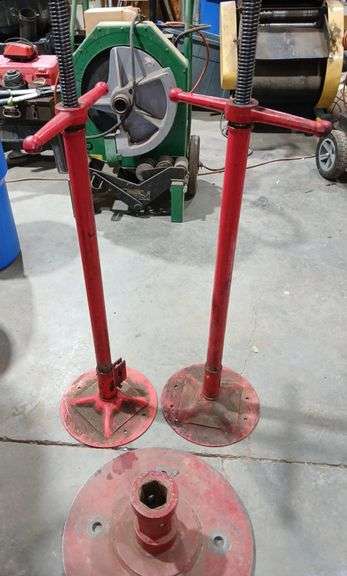 Underhoist Support Stands & Jack Base - Sherwood Auctions