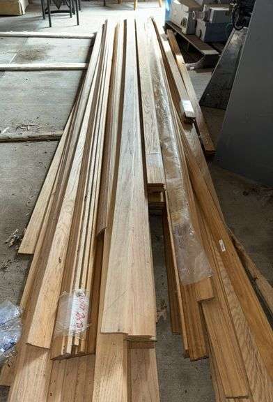 Huge Assortment of Oak Trim - Sherwood Auctions
