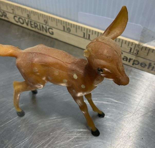 Vintage Plastic Deer - Sherwood Auctions