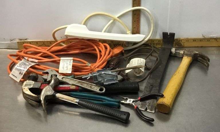 Tools, Extension Cord, Drop Cord and Power Strip - Sherwood Auctions