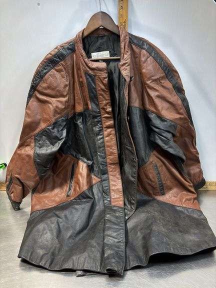 Jon Lawrence LTD. Size L Leather Jacket - Sherwood Auctions