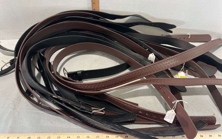 Sixteen Varieties & Lengths Of Leather Belts - Sherwood Auctions