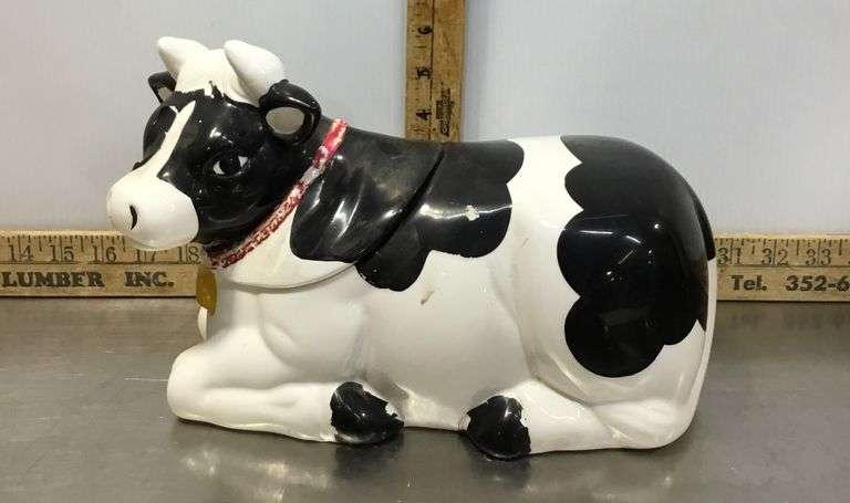 Cow Cookie Jar - Sherwood Auctions