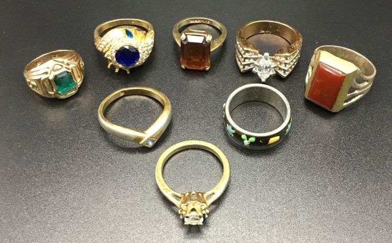 8 Rings - Sherwood Auctions
