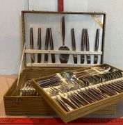 Mid-Century Modern Eldan Dining Flatware Set - Sherwood Auctions