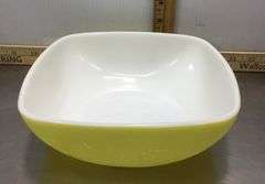 Pyrex Yellow 515B-025 Square Bowl, Vintage Pyrex 474-B Spring Blossom ...