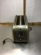 2 Extra Large Platters, Oster Big Slice Toaster (has power), Black ...