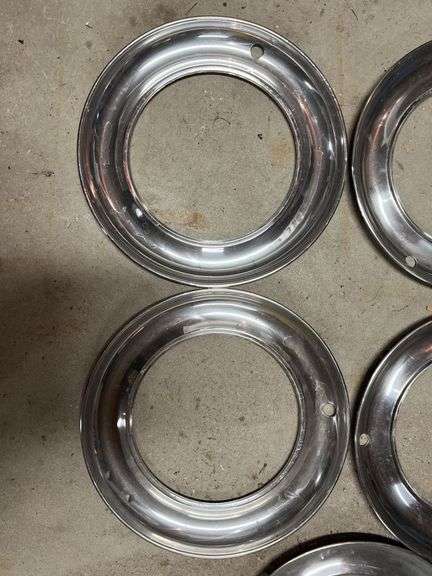 Set of Five Beauty Rings - Sherwood Auctions