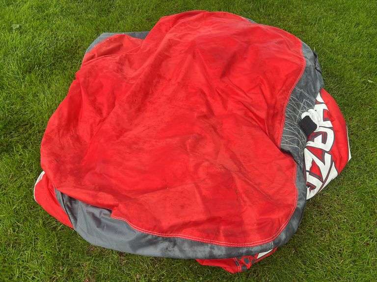 XPS Phazer 2 Two-Person Towable Tube - Sherwood Auctions