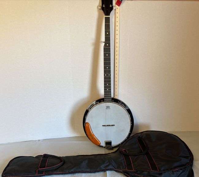 Harmony 5-string Banjo w/ Soft Case - Sherwood Auctions