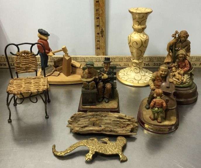 Marlo Collection Figurines, Silent Night Music Box (Nativity Scene ...