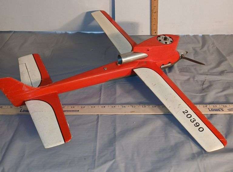 RC Model Airplane with 25" Wingspan - Sherwood Auctions