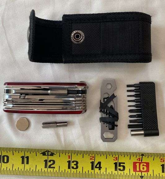 Victorinox Large Swiss Army Knife Multitool w/ Case & Extra Tools ...