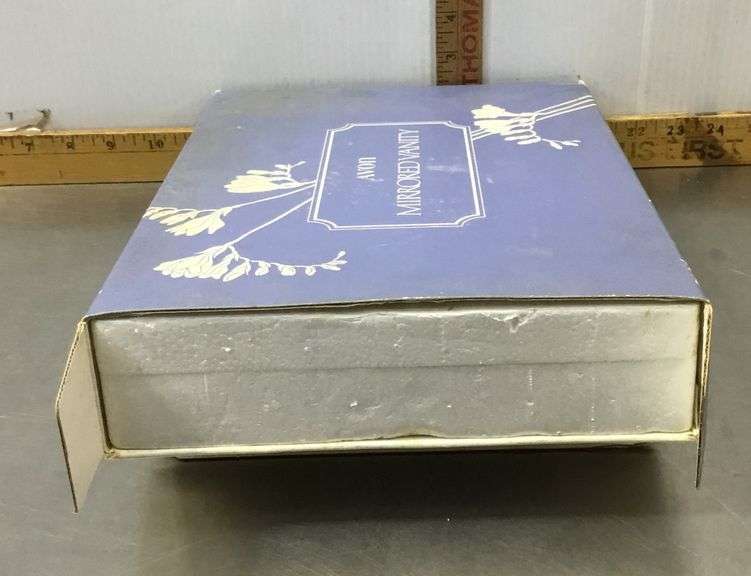 AVON Mirrored Vanity Tray (new in box) - Sherwood Auctions