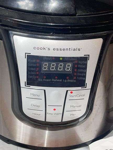 Cooks Essential Pressure Cooker- Model CEPC900- has power - Sherwood ...