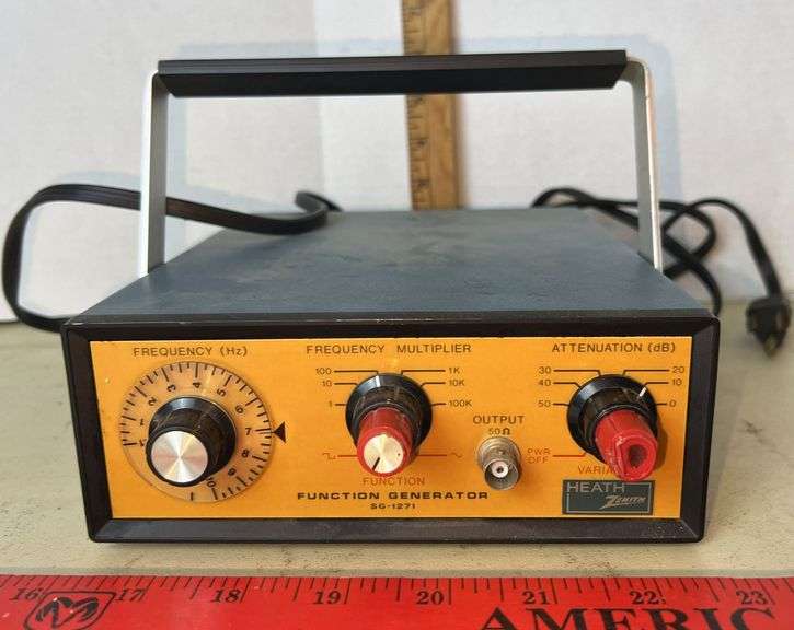 Heathkit/Zenith SG-1271 Function Generator - Sherwood Auctions