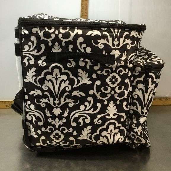 Thirty-One Rolling Cooler - Sherwood Auctions