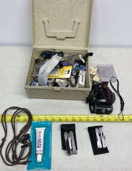 Schrade Touch Chips Multi Tool, Multi Tool, Seam Sealer, and More ...