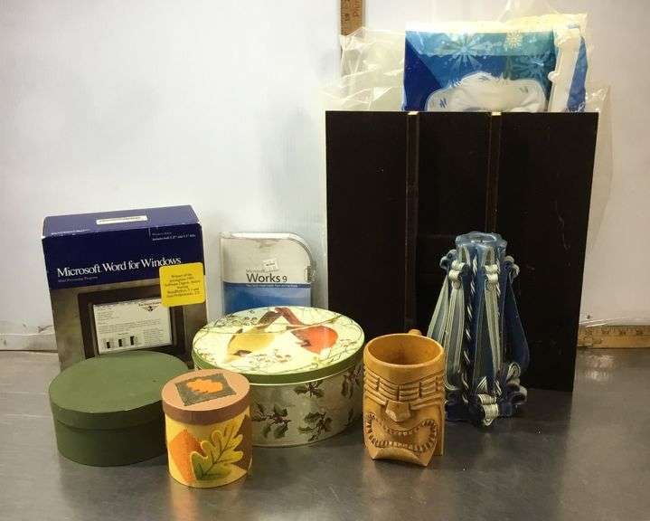Microsoft Windows & Works, Candle, Tin, Containers, Wooden Mug and More ...