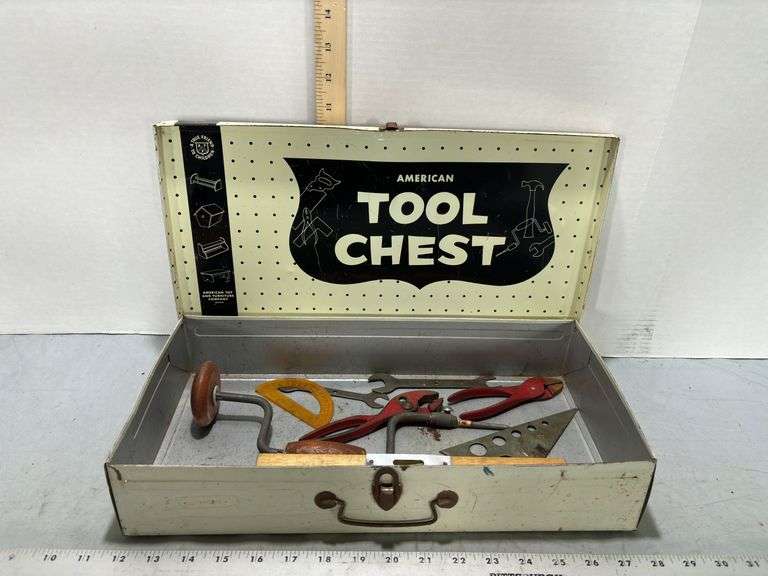 American Tool Chest Toolbox with some Tools - Sherwood Auctions