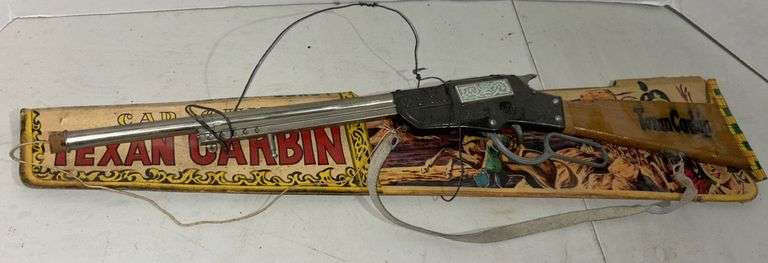 Texan Carbin Scout Western Pop Cork Toy Rifle - Sherwood Auctions