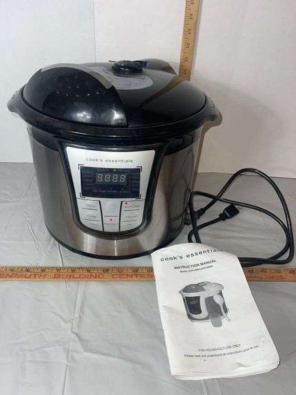 Cooks Essential Pressure Cooker- Model CEPC900- has power - Sherwood ...