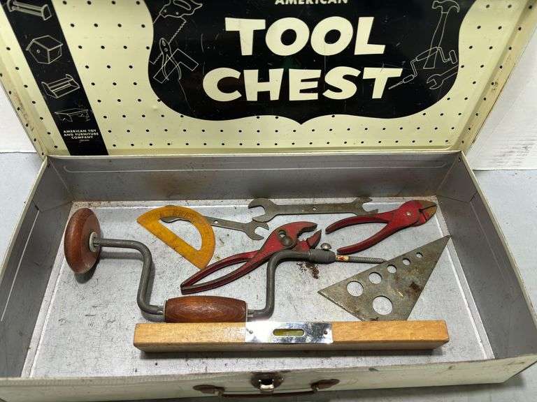 American Tool Chest Toolbox with some Tools - Sherwood Auctions