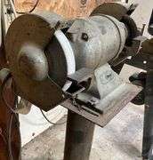 8” Pedestal Bench Grinder Has Power When Plugged In - Sherwood Auctions