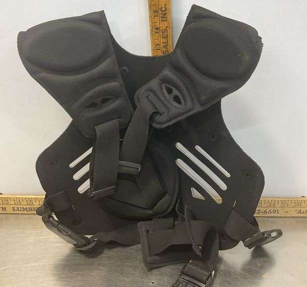 EVS Speed Protection Chest Protector - Sherwood Auctions