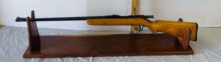 Noble Model 20G .22 Cal S/L/LR Bolt Action Rifle - Sherwood Auctions