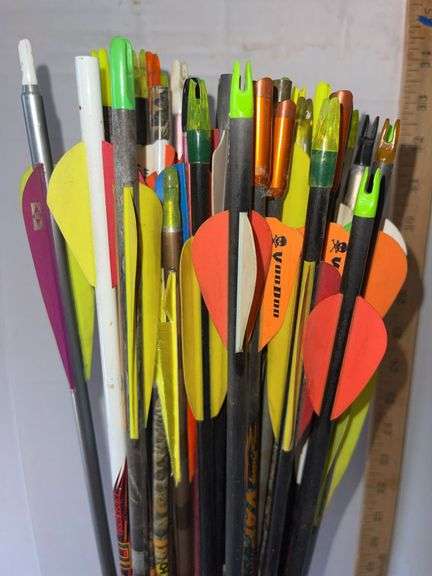 Large Collection of Assorted Sizes & Lengths of Arrows & Momentum ...
