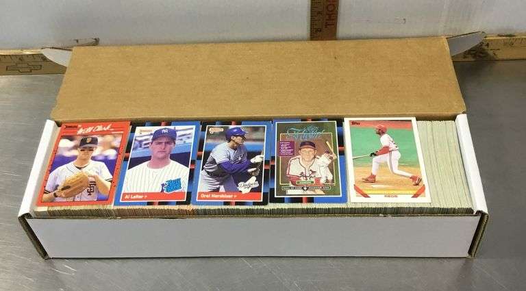 Baseball Trading Cards - Sherwood Auctions
