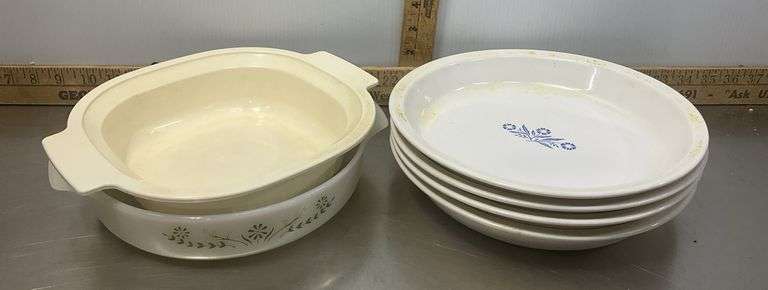 Corning Pie Plates, Oven Proof & Microwave Dishes - Sherwood Auctions